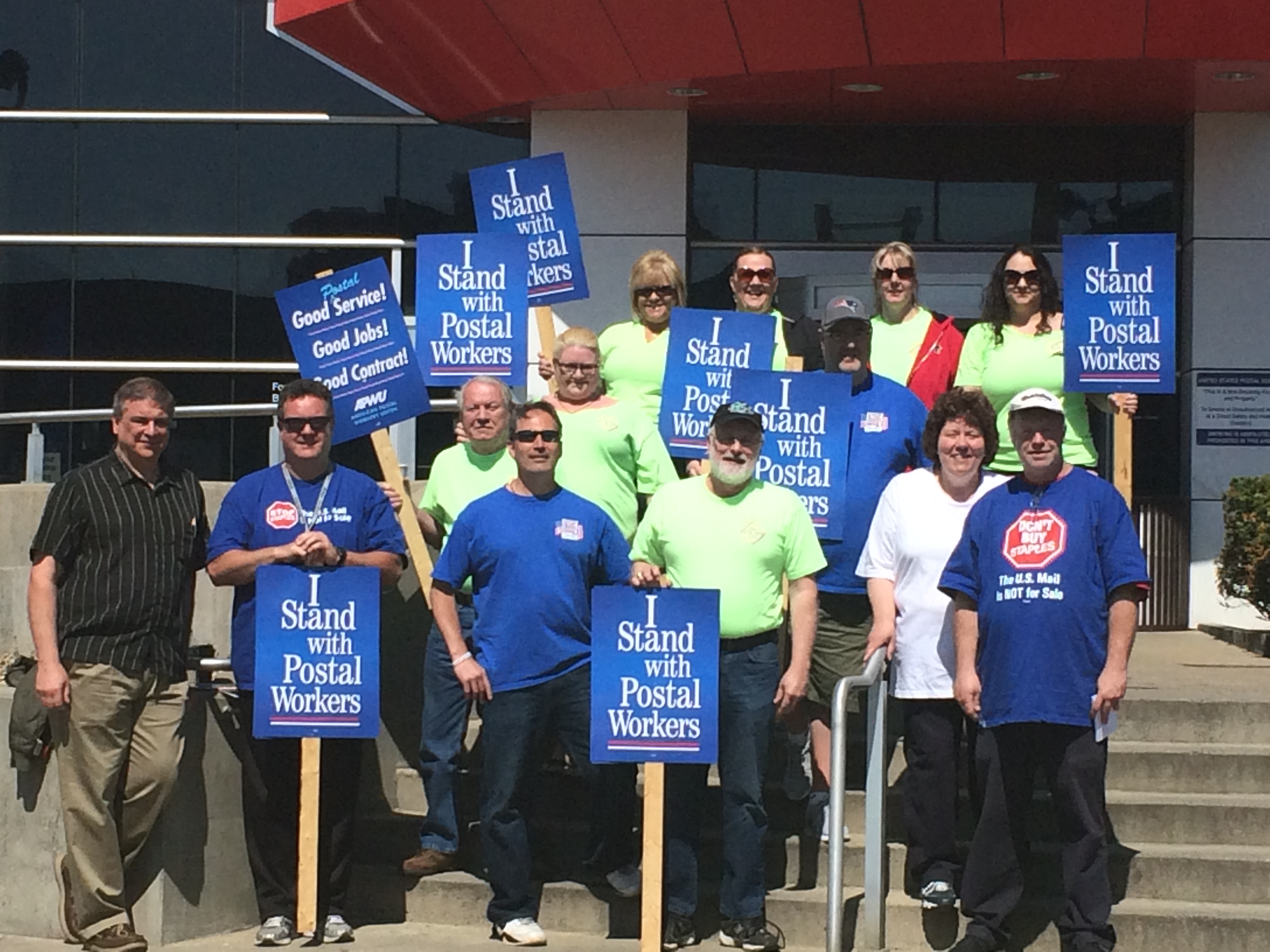 APWU Members Brought the Heat on National Day of Action | American ...