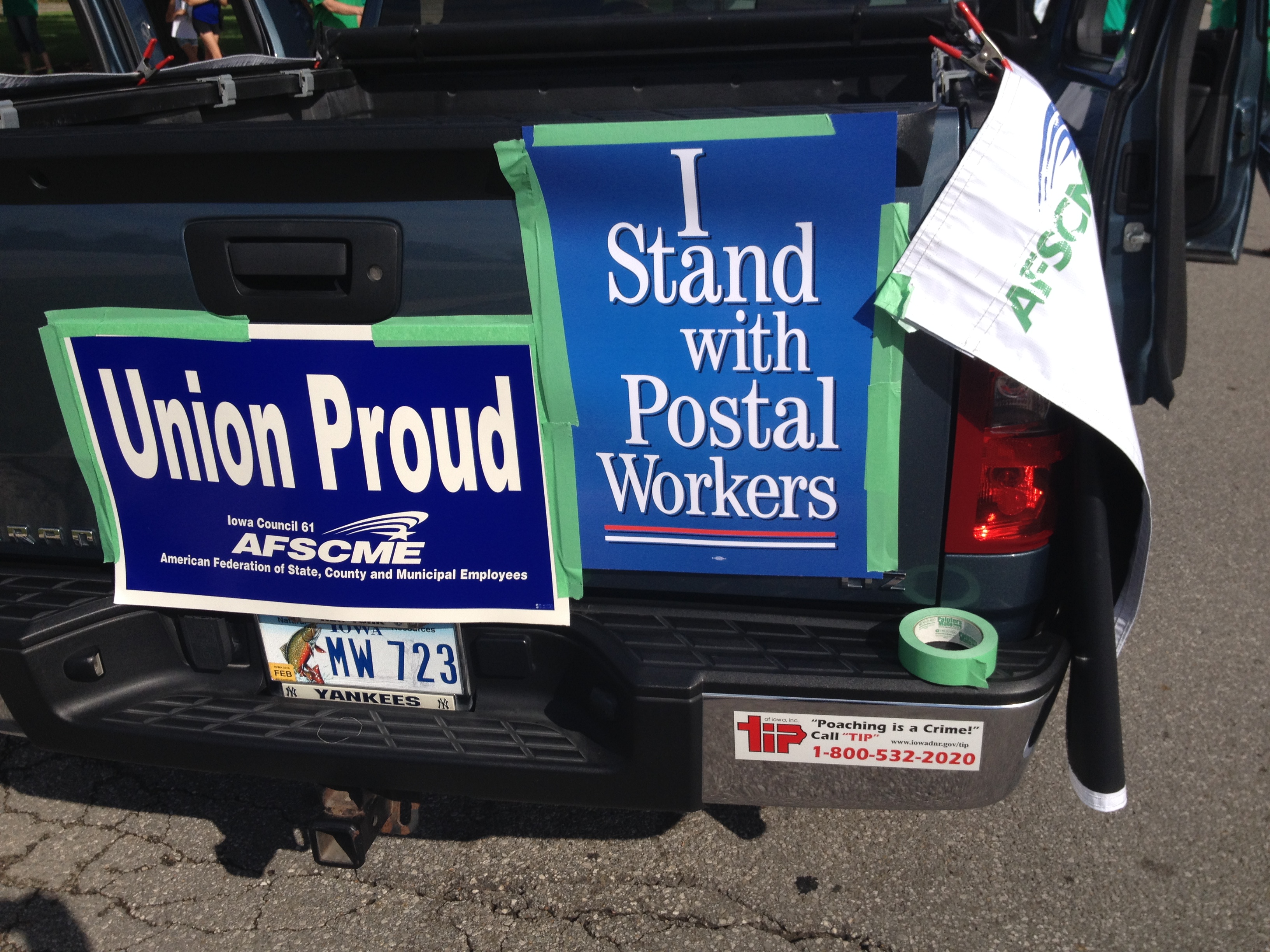 APWU Knows How to Celebrate Labor Day | American Postal Workers Union